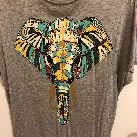 Tops | Elephant Tshirt | Poshmark